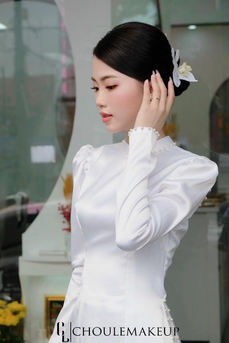 Top 11 Tiệm trang điểm cô dâu đẹp nhất Bình Dương - Toplist.vn