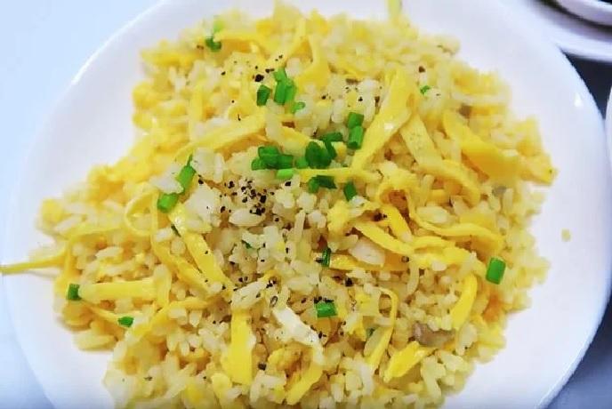 Top 14 Món cơm rang cực ngon và cách làm - toplist.vn