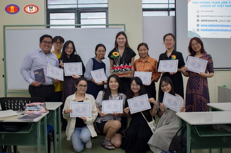 Top 6 Trường đào tạo ngành Tâm lý học tốt nhất ở TP. HCM - toplist.vn