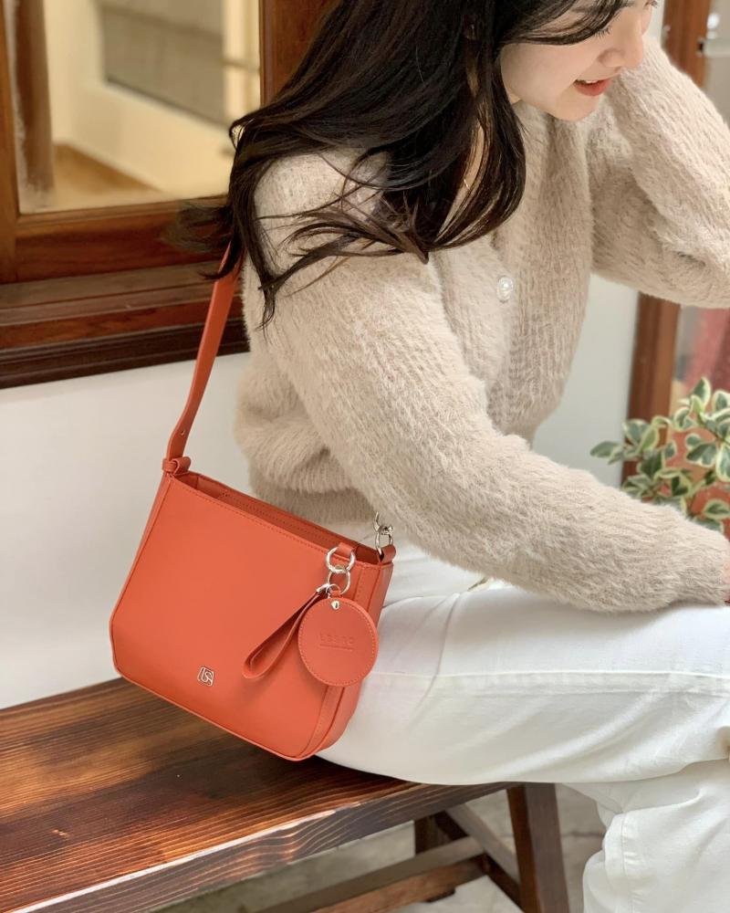 Top 15 Cửa hàng bán túi xách đẹp nhất Hà Nội - toplist.vn