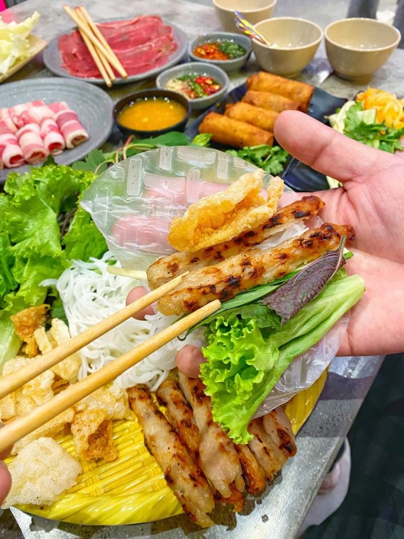 Top 5 Địa chỉ bán nem nướng ngon nhất Quận Tân Phú, TP. HCM - toplist.vn