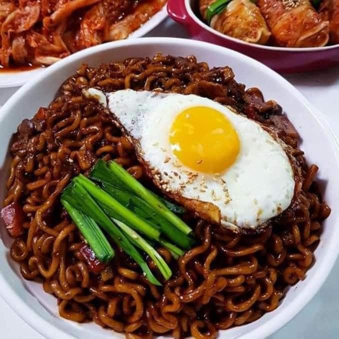 Top 5 Quán mì trộn ngon nhất Quận Hà Đông, Hà Nội - toplist.vn